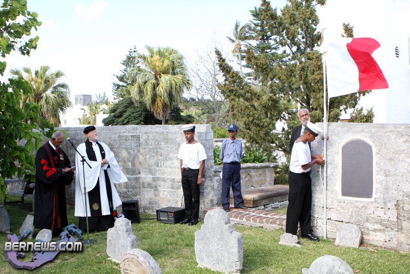 Photos: 2012 Service Honouring James Darrell - Bernews