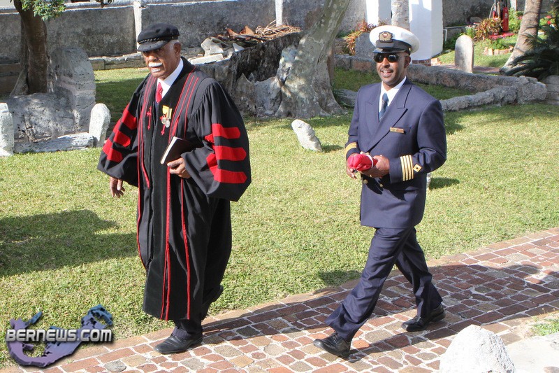 Photos: 2012 Service Honouring James Darrell - Bernews