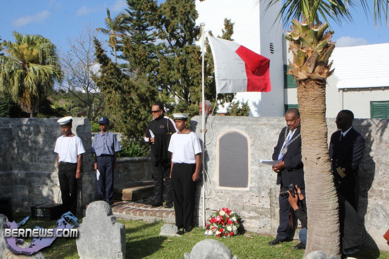 Photos: 2012 Service Honouring James Darrell - Bernews