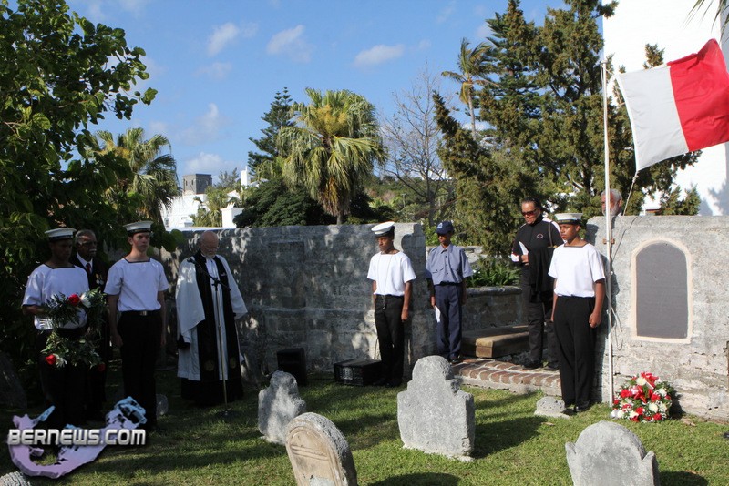 Photos: 2012 Service Honouring James Darrell - Bernews