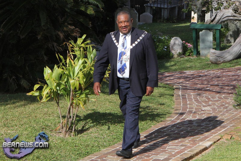 Photos: 2012 Service Honouring James Darrell - Bernews