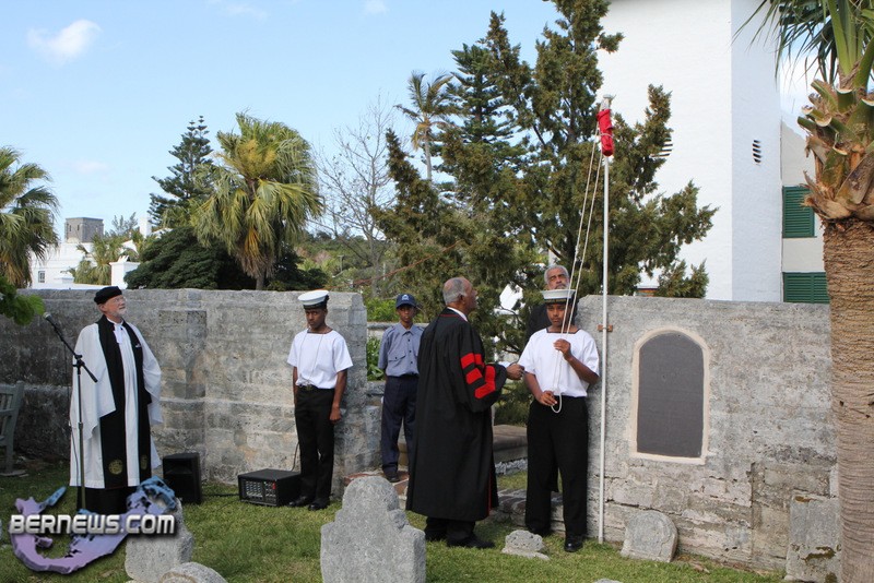Photos: 2012 Service Honouring James Darrell - Bernews