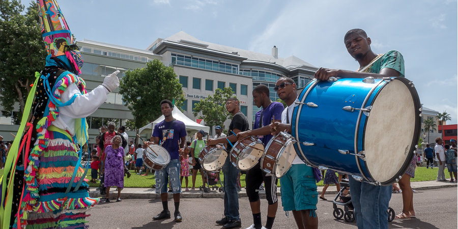 Photos & Video: City's Back To School Fun Day - Bernews
