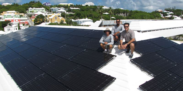 Solar Panels Installed At RUBiS Warwick Station - Bernews