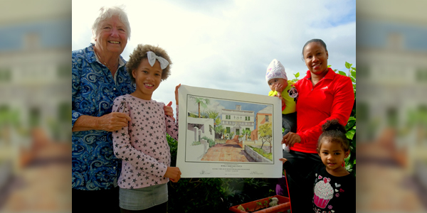 Competition Winner Kemda Bean Receives Prize - Bernews