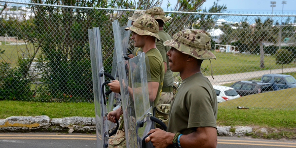 Regiment And Police Team Up For Training - Bernews