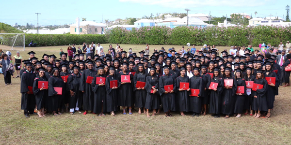 Photos/Videos: 2017 Bermuda College Graduation - Bernews