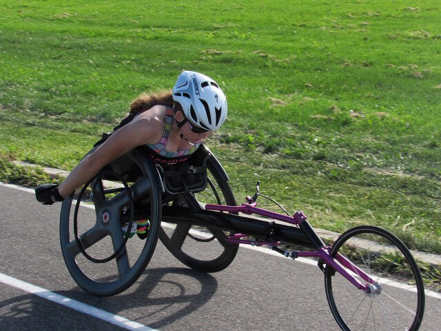 Jessica Lewis Wins 100m & 200m In Florida - Bernews