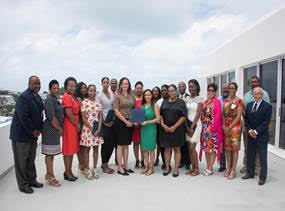 Nine Students Awarded BHB/BHCT Scholarships - Bernews