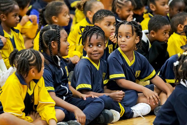 Victor Scott Primary School Honours Alumni - Bernews