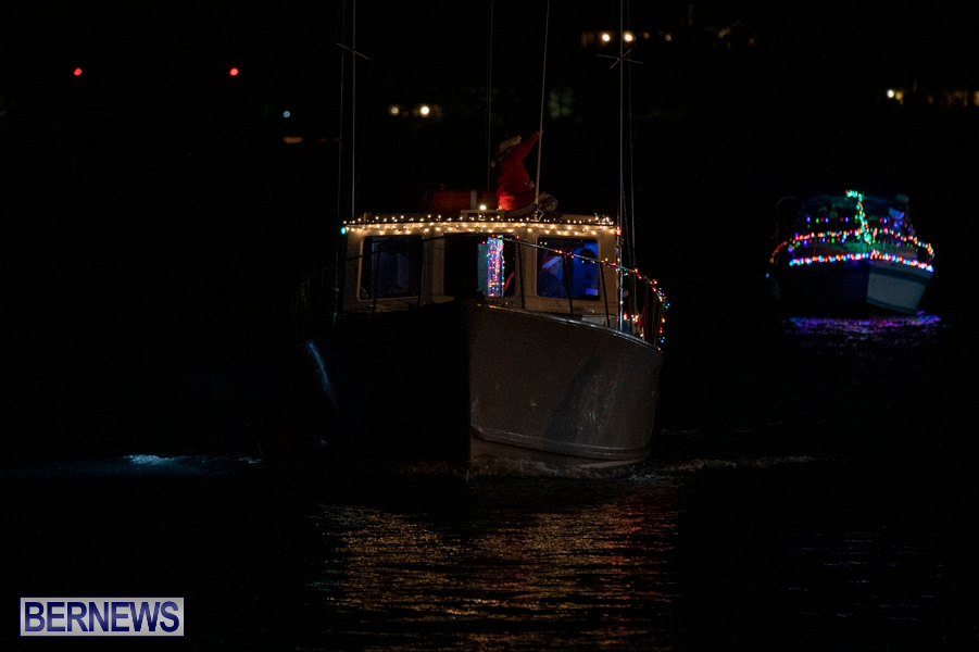 Photos & Video: Boat Parade In St George's - Bernews