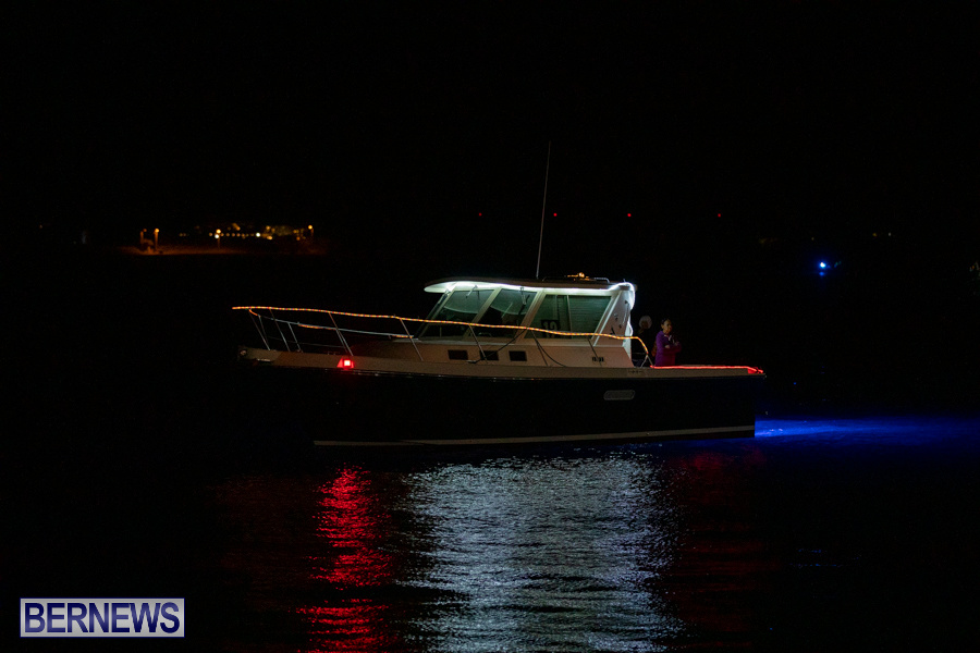 Photos & Video: Boat Parade In St George's - Bernews