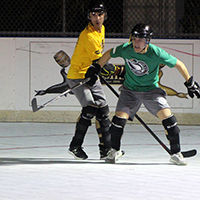 Bermuda Ball Hockey: Moose & Brahmas Win - Bernews