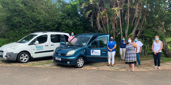 RUBiS Energy Bermuda Donate Van To P.A.L.S. - Bernews