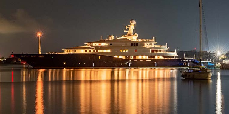 Photos: C2 Superyacht Visits St. George's - Bernews