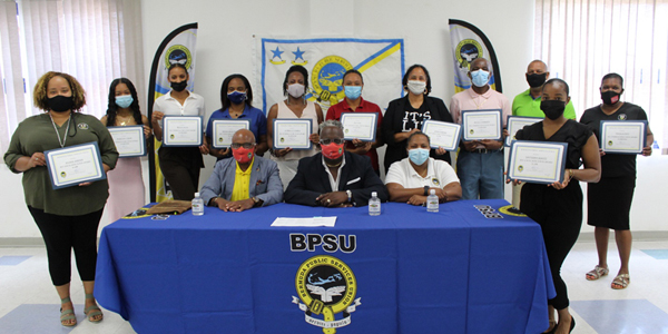 12 Students Receive BPSU Education Awards - Bernews