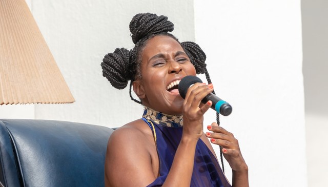 Video: Joy T Barnum Performs At Creatives Live - Bernews