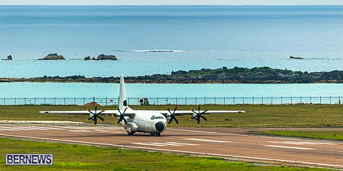 Photos & Video: Military Aircraft In Bermuda - Bernews
