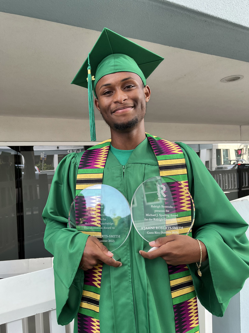 A’Jahni Roberts-Smith Wins Raleigh Awards - Bernews