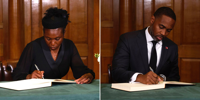 Governor & Premier Sign Condolence Book - Bernews
