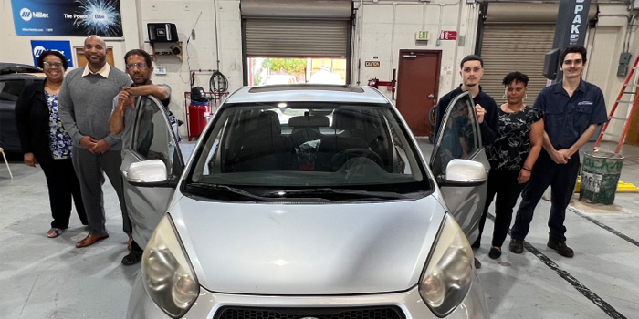 Bermuda Motors Donates Car To College - Bernews