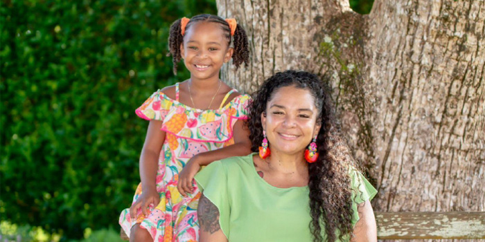 Marissa Dyer Wins ‘Mother Of The Year' - Bernews