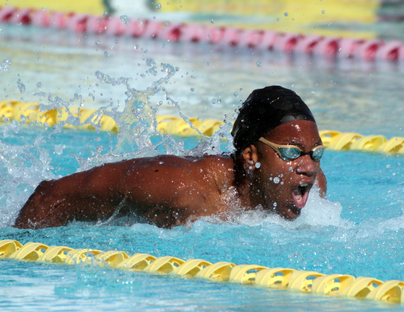 Daley Concludes Swimming Championships - Bernews