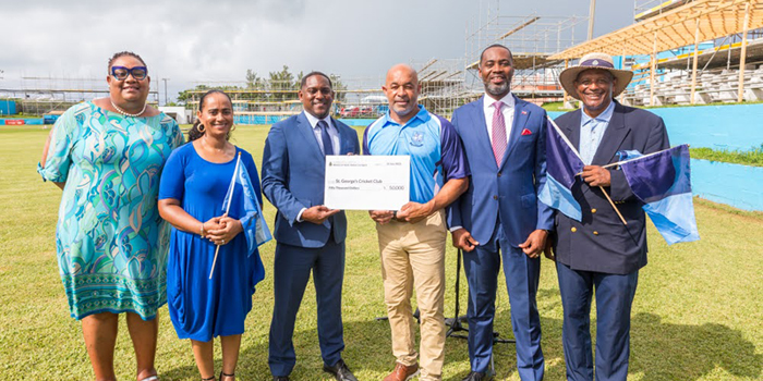 Video: $50,000 Cheque Presented To SGCC - Bernews