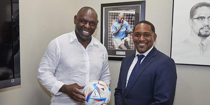 Minister Owen Darrell Meets With Shaun Goater - Bernews