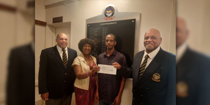 Leopards Club Donates To Centre Against Abuse - Bernews