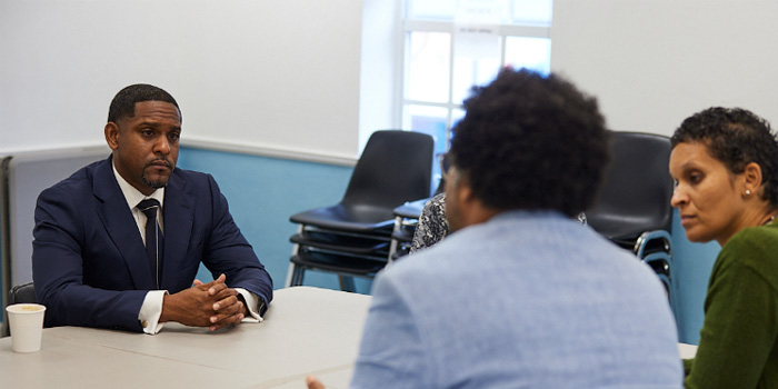 Minister Meets With Chamber Leadership - Bernews