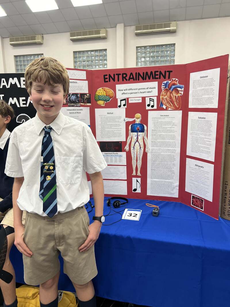 Photos: Warwick Academy Year 8 Science Fair - Bernews