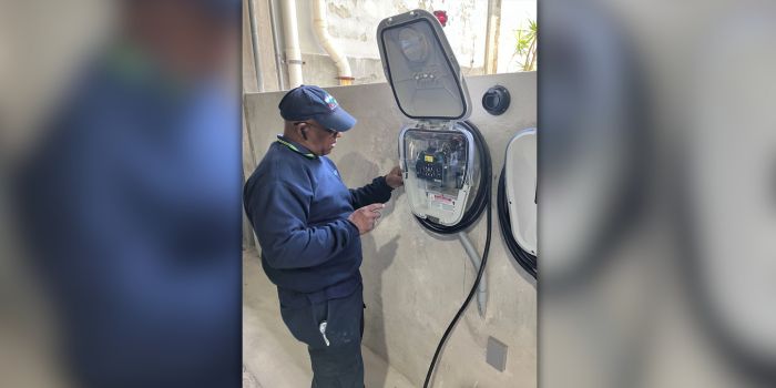 City Installs Electric Vehicle Charging Stations - Bernews