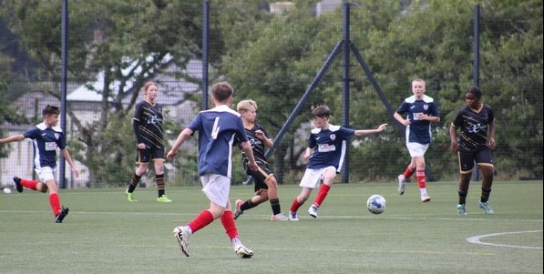 DaRock Elite Players Learning In Scotland - Bernews