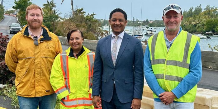 Minister Jache Adams Visits Scaur Hill Project - Bernews