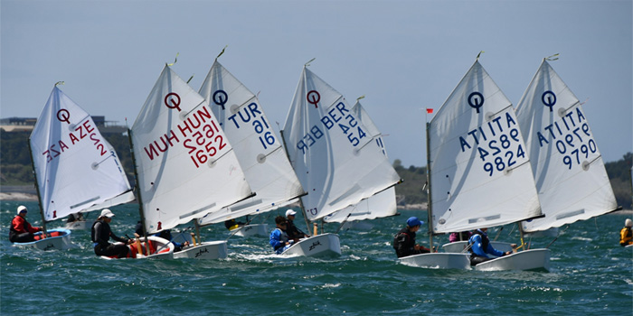 Bermuda Sailors Begin Easter Point Regatta - Bernews