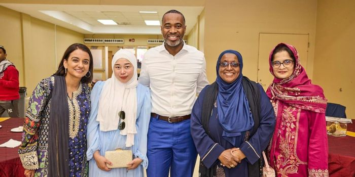 Premier David Burt Offers Eid Al-Fitr Message - Bernews