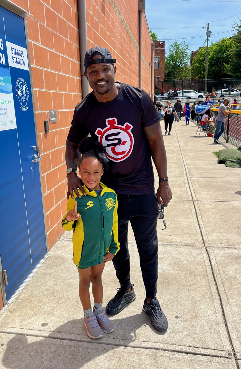 Raelyn Robinson Wins Gold In Long Jump - Bernews