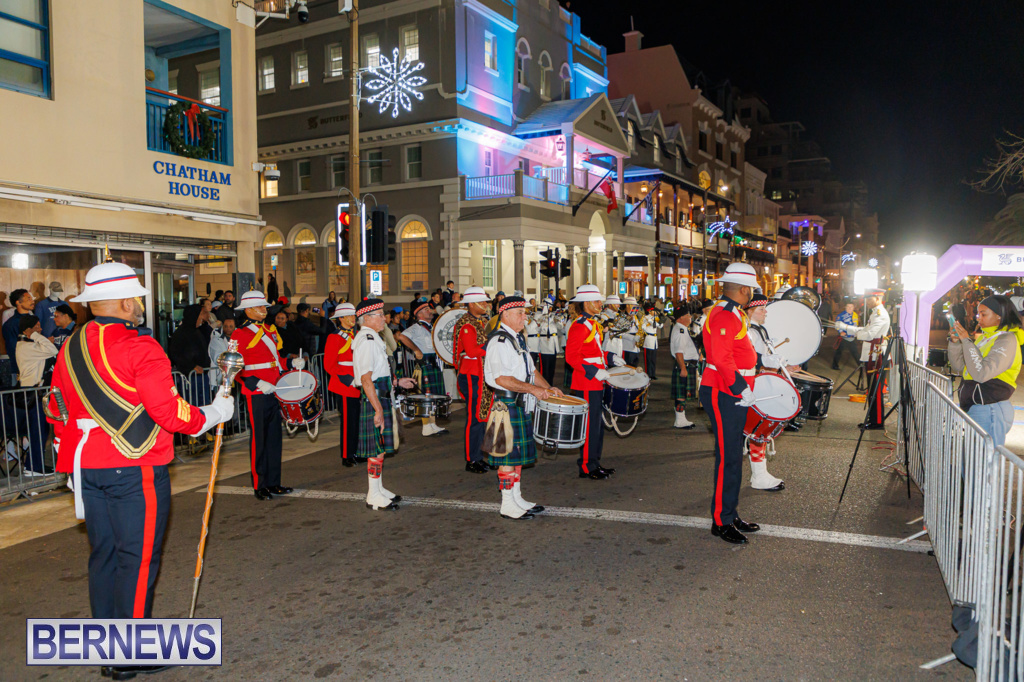 Photos & Video: Bands Perform At Butterfield Mile - Bernews