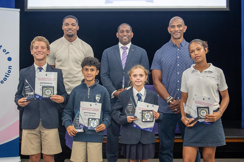 Athletes Honoured At Denton Hurdle Awards - Bernews